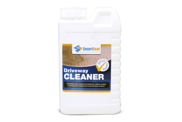 Driveway Cleaner 1 Litre - Environmentally Friendly, Non Toxic, Pre ...