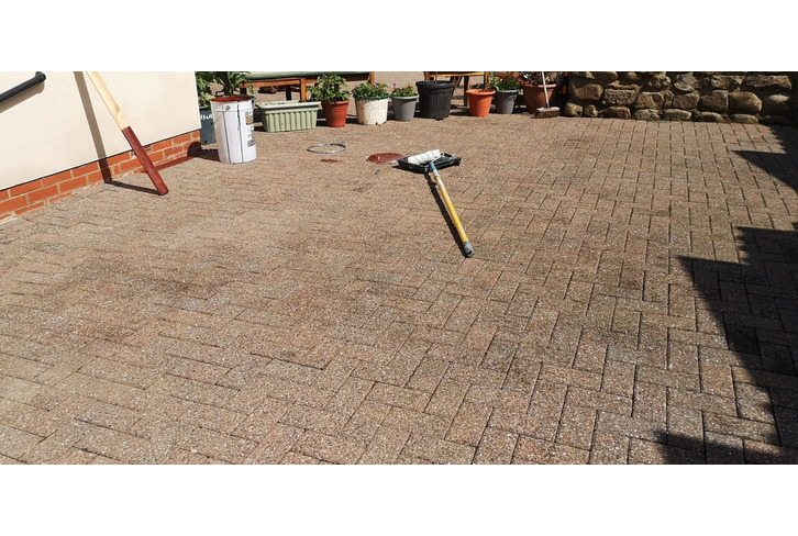 'BLOCK MAGIC' Sealer TAN - Re-colour Old Block Paving - ALWAYS Clean ...