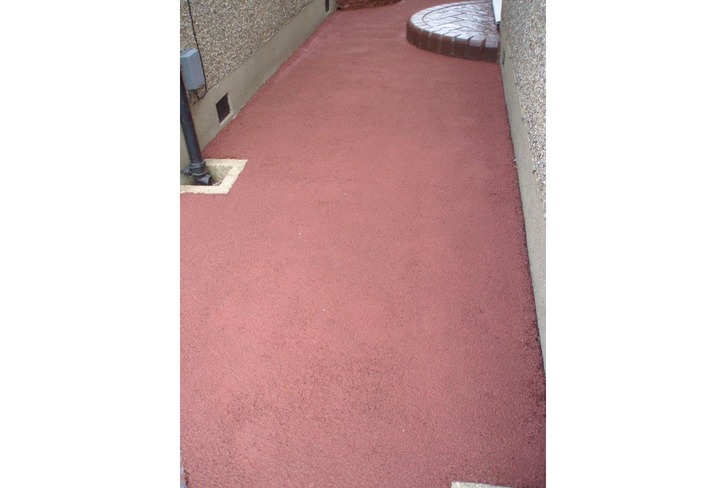 Tarmac Restorer - RED (Sample, 5 & 20 L) High quality Tarmac sealer ...